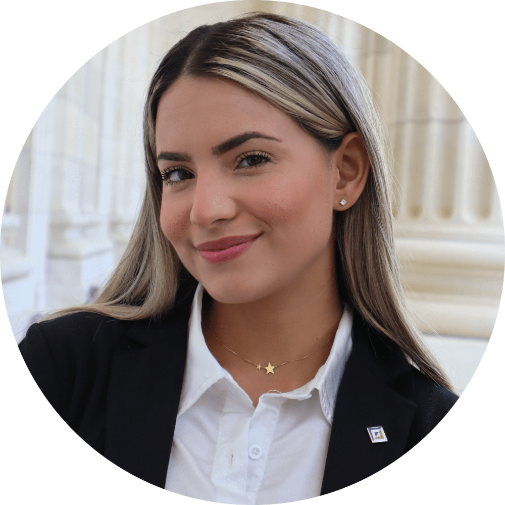 About Angela Puma | CHLI